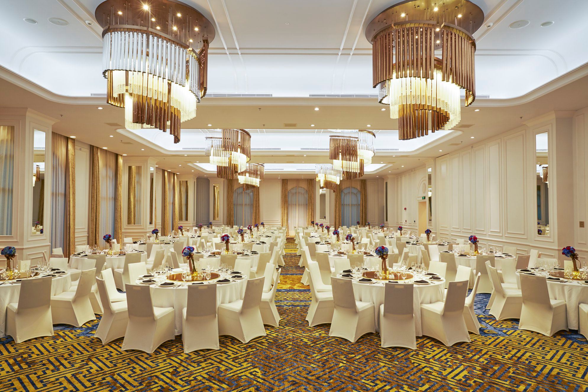 Mai House Saigon - không gian cưới lấy cảm hứng Đông Dương
